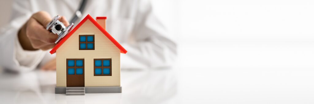 GP Home Visit Service In Leeds - The Leeds Clinic Doctor